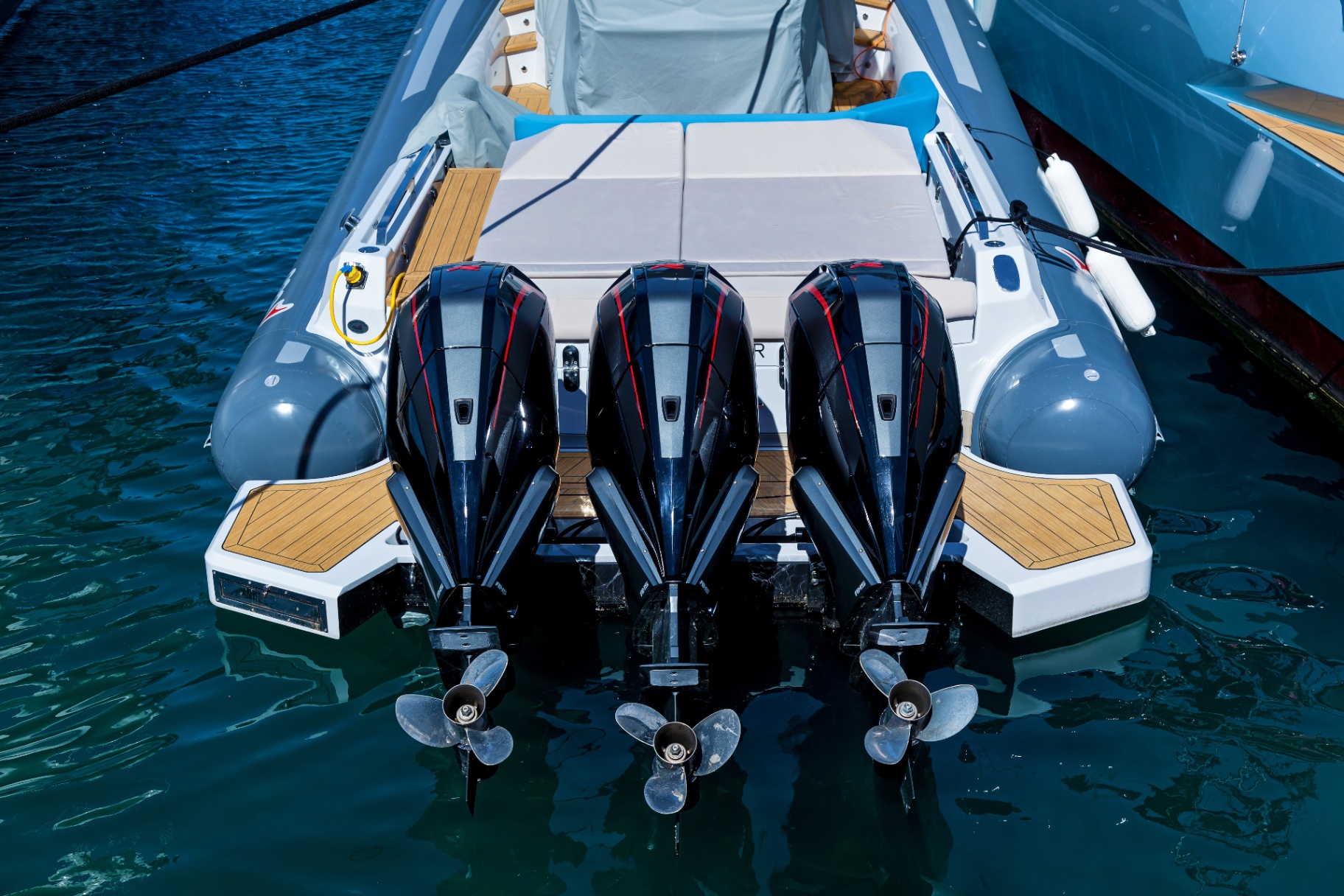 Outboard Boat Value — No HIN Needed | BoatValue
